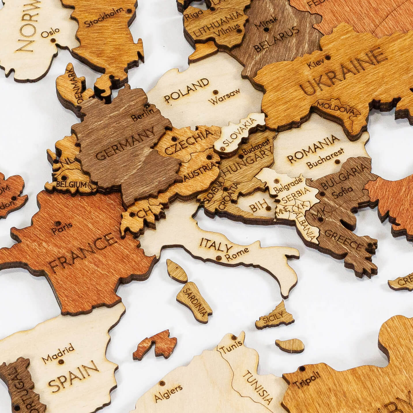 Configurare la mappa del mondo in legno | 68travel