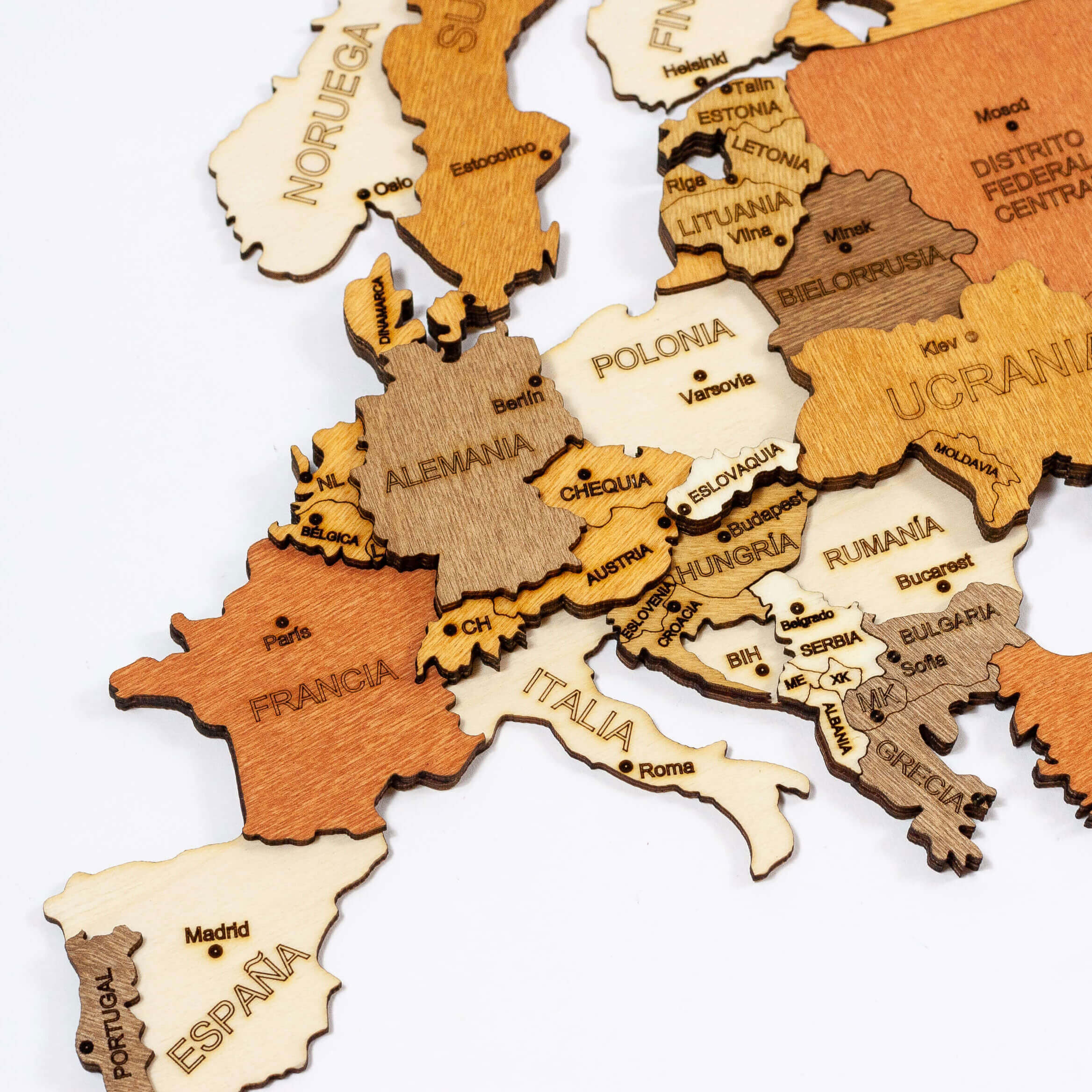 Configurare la mappa del mondo in legno | 68travel
